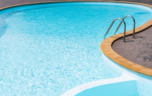 How to Pick the Right Pool Shape